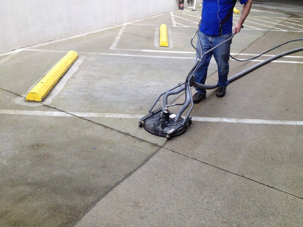 Key Signs Your Parking Garage Needs Cleaning